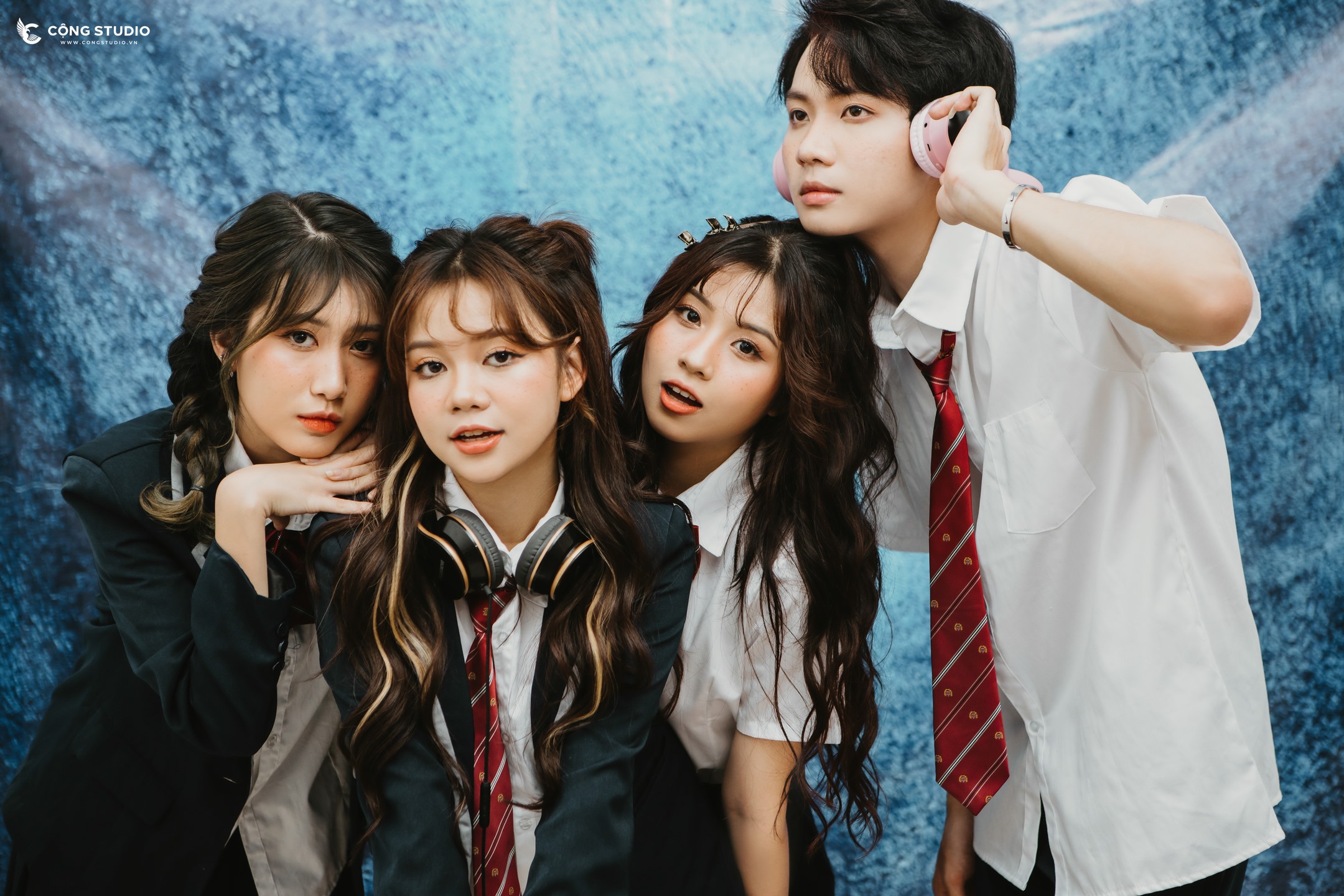 Chụp Ảnh Kỷ Yếu thời thượng concept American Core|Cộng Studio